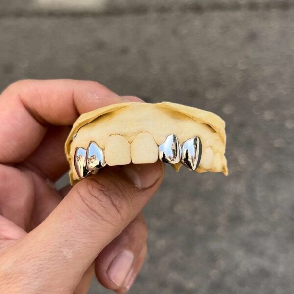 Grillz 4 Piezas Sólido – Grillz Madriz